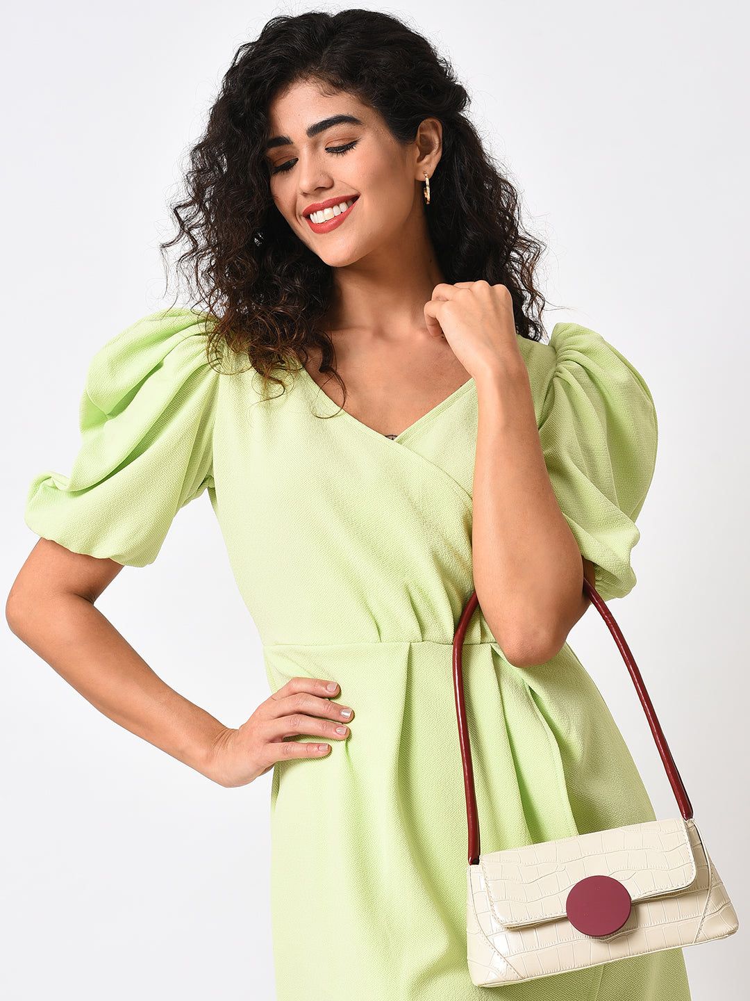 Foxy.in : Buy Haute Sauce White PU Swagger Shoulder Bag online in India ...